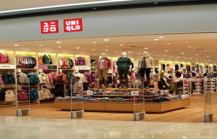 Uniqlo banner